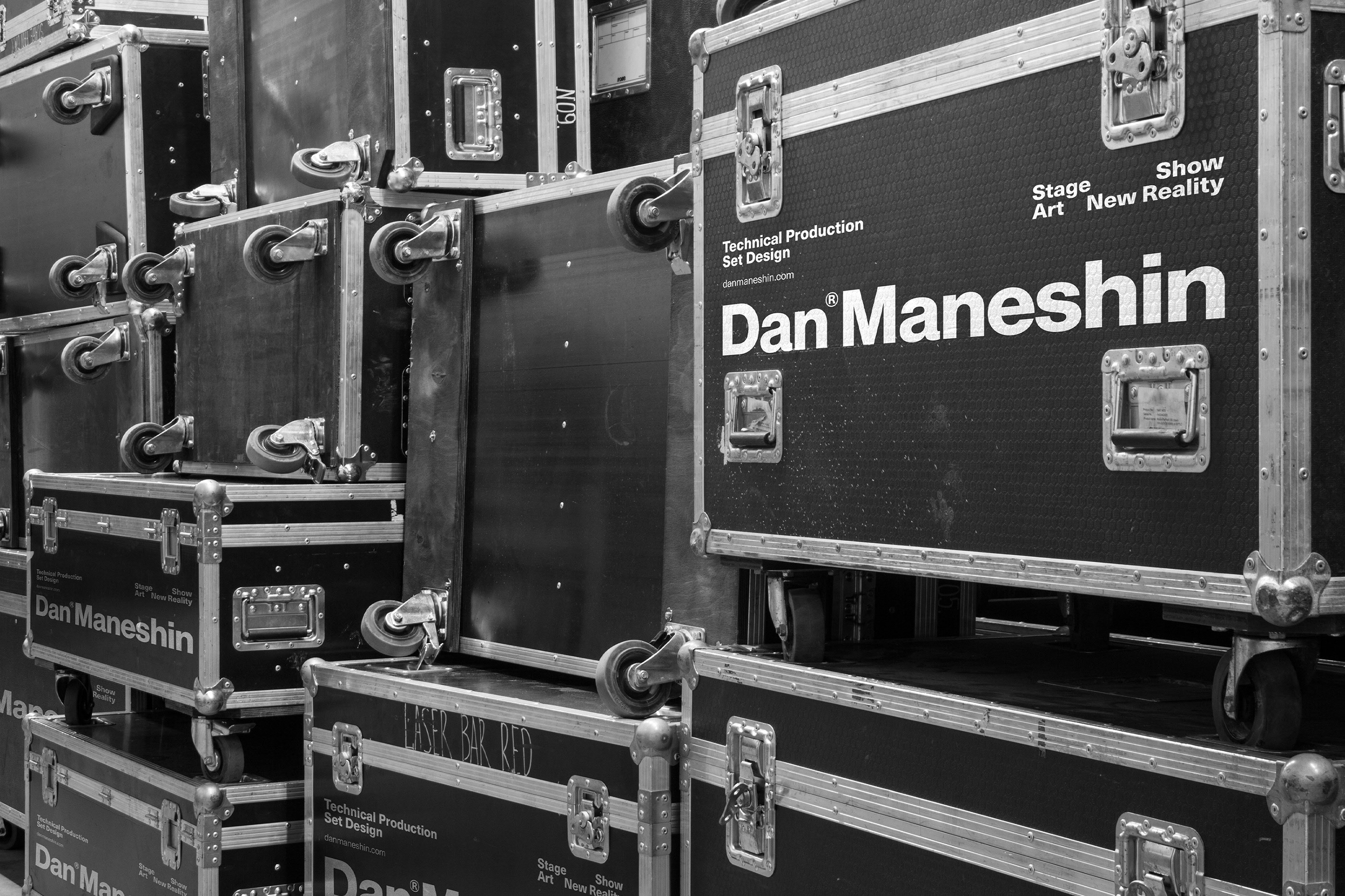 Dan Maneshin Technical Production - Mindsparkle Mag Dan Maneshin Technical Production - Mindsparkle Mag